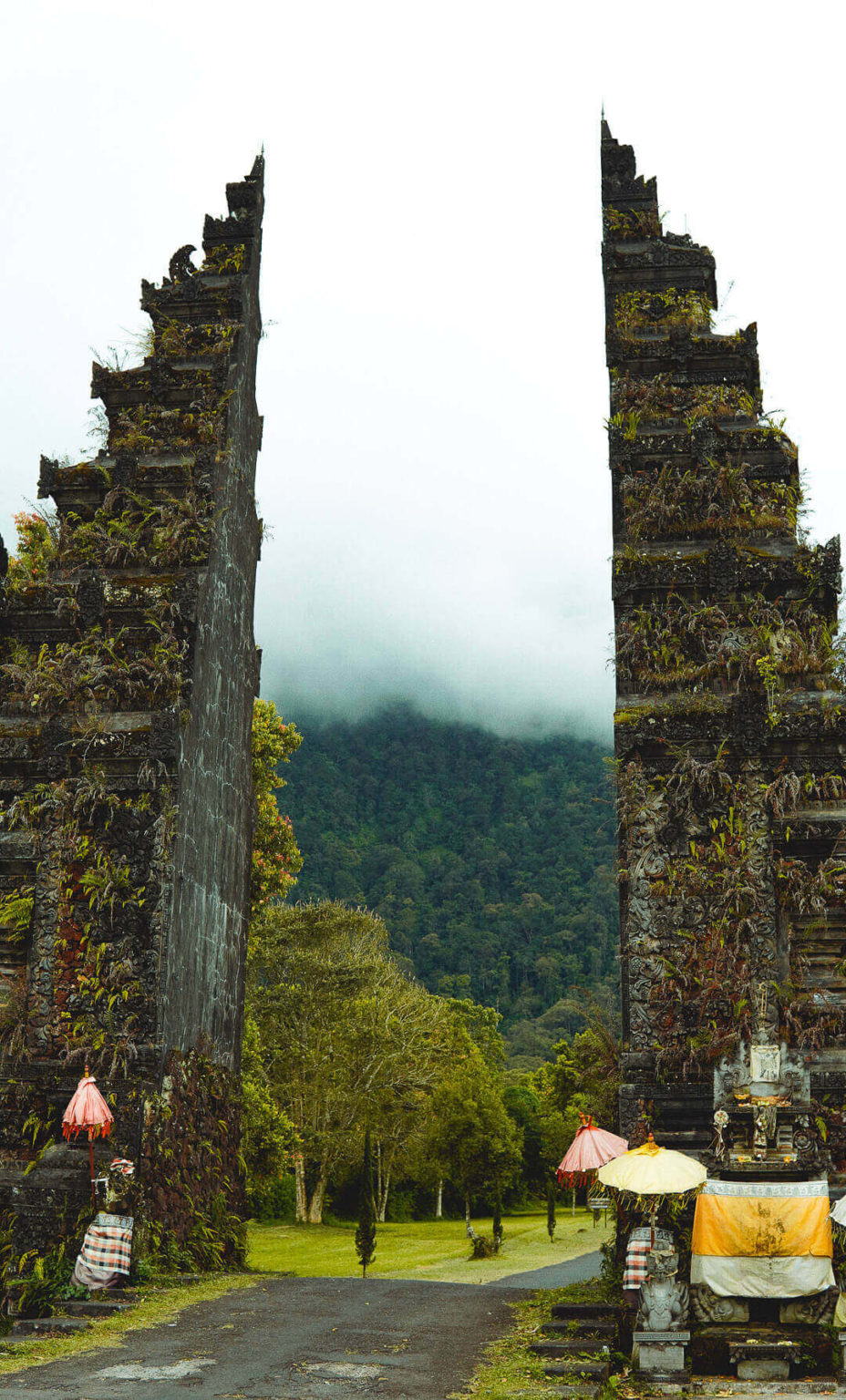 Complete 2023 Guide to Handara Gate, Bali